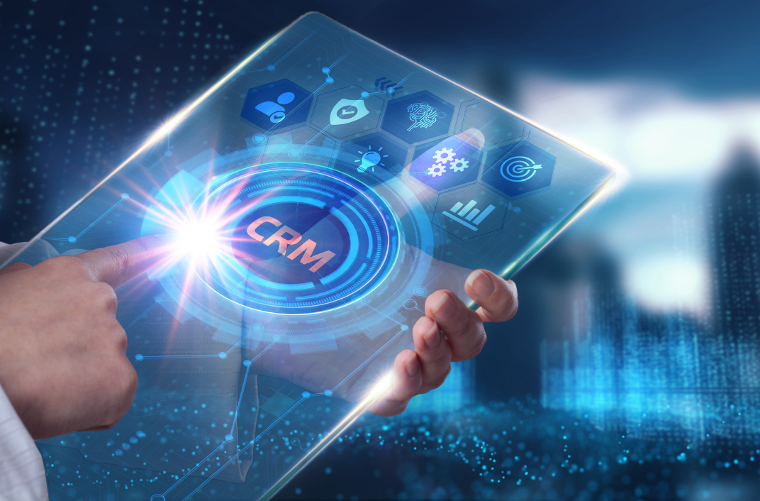 ¿Qué es un CRM? (Definición, beneficios y características) – Soluciones ...